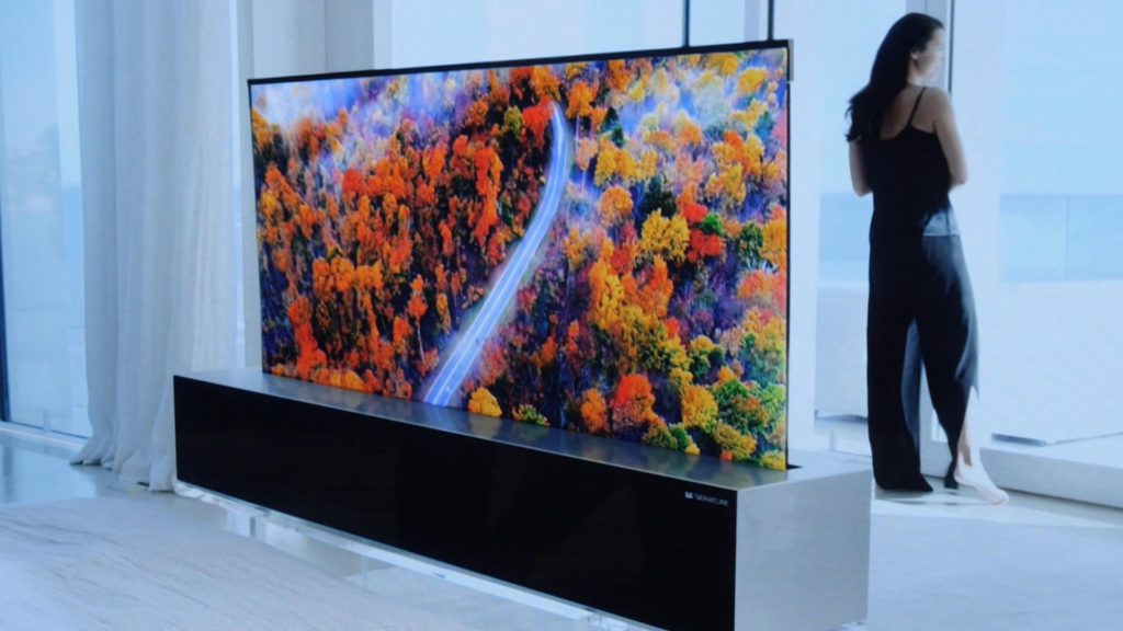 LG Unveils World's First Rollable OLED TV - KoreaTechToday - Korea's ...